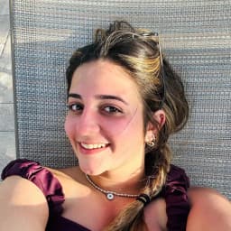 CollegeXpress No-Essay Scholarship | Bold.org